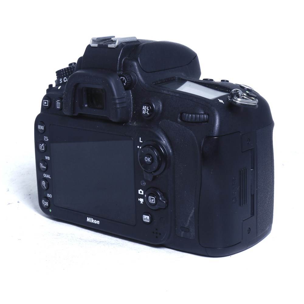 Used Nikon D610 | Park Cameras