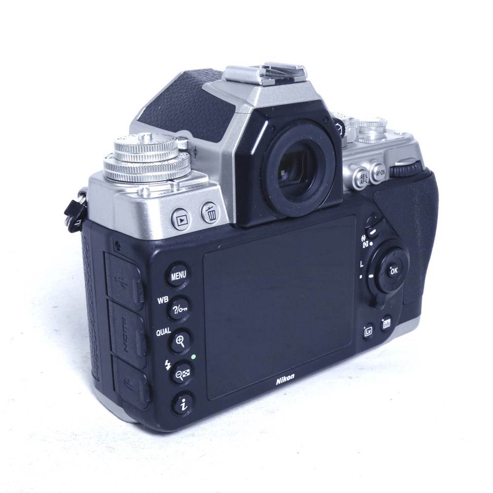 Used Nikon DF | Park Cameras
