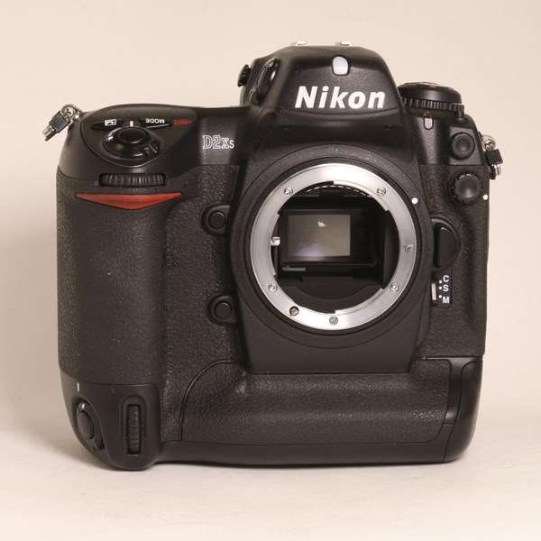 Used Nikon D2XS | Park Cameras